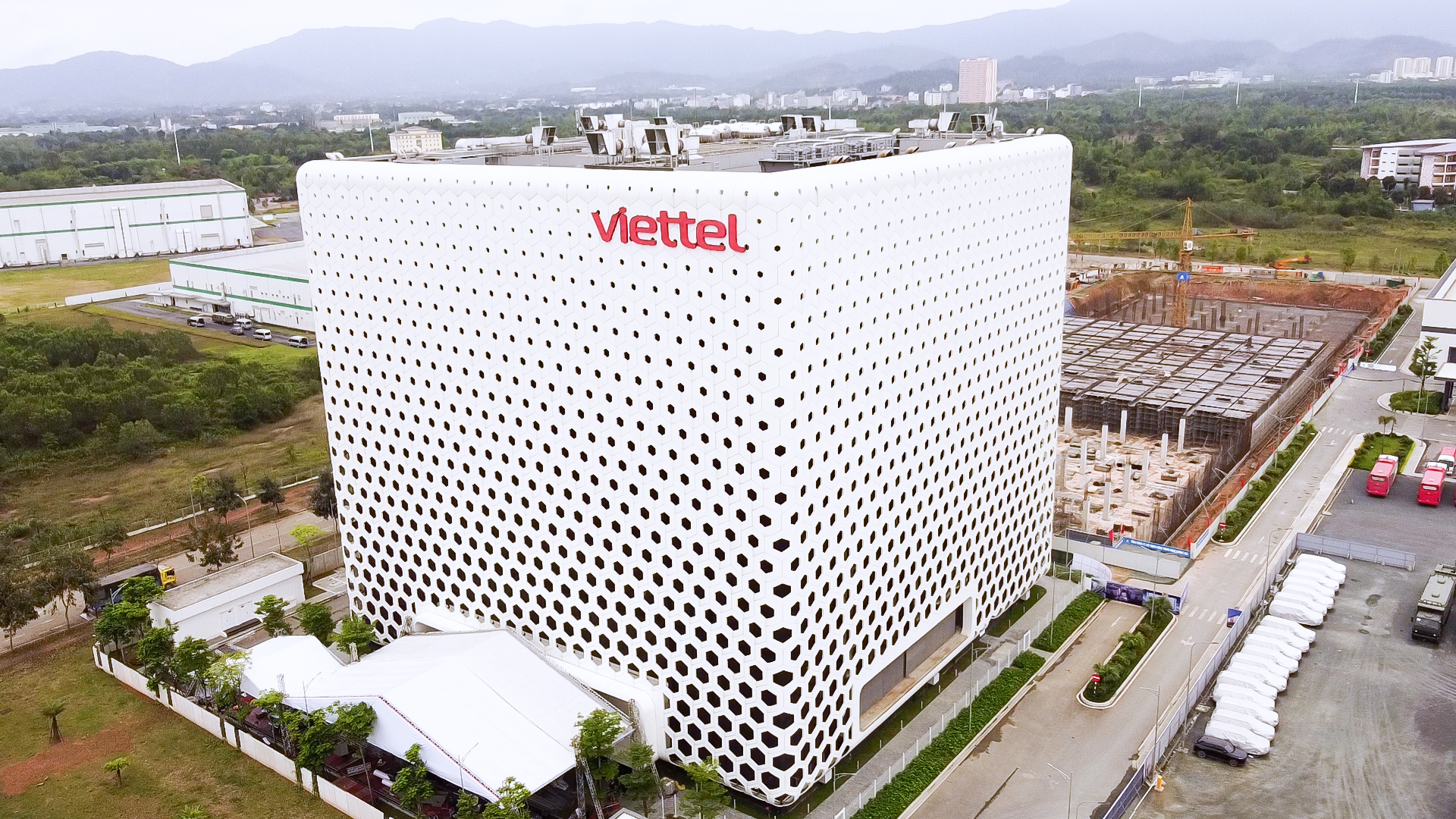 TRUNG TÂM KỸ THUẬT VIETTEL HÒA LẠC – Green Mark